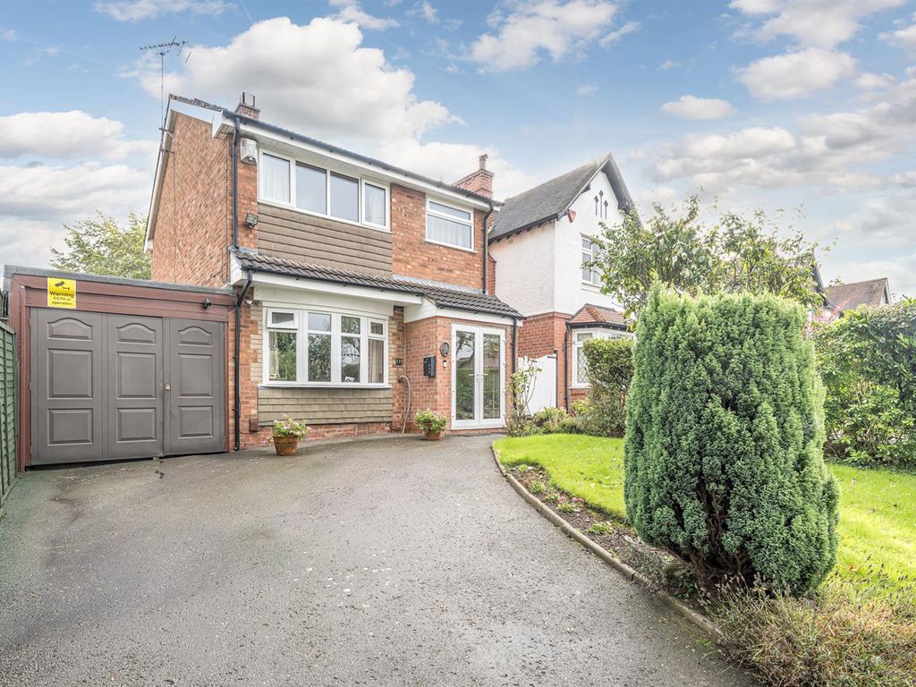 3 Bed Detached House For Sale In Leach Green Lane Rednal Birmingham