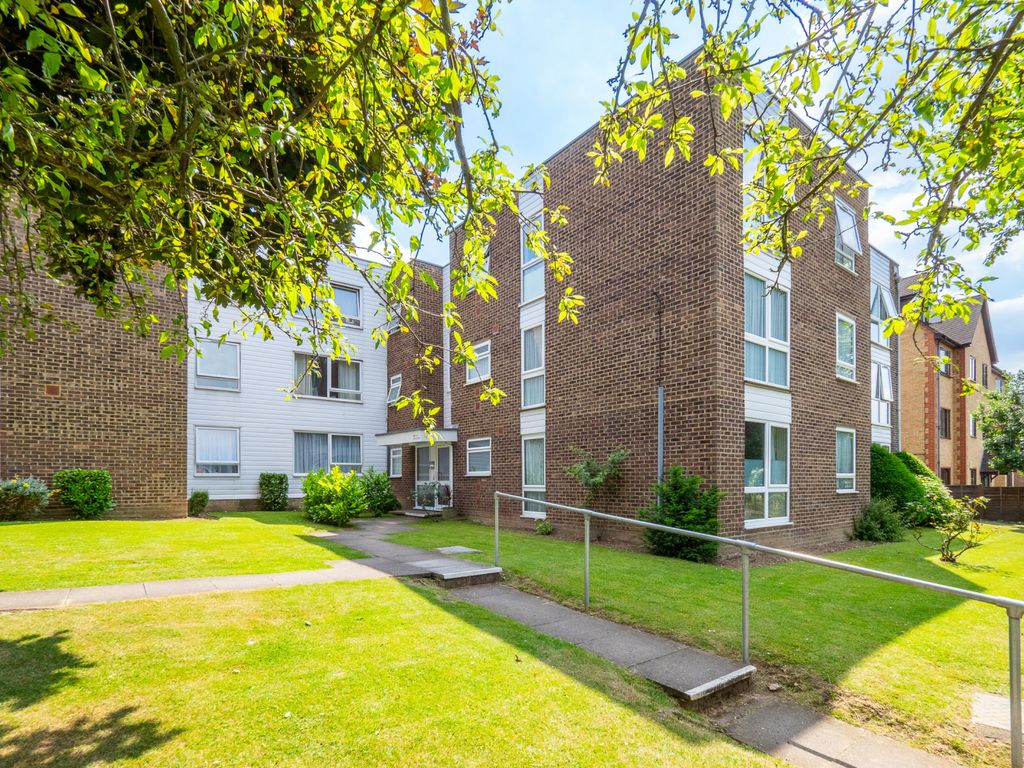 1 bed flat for sale in Mulgrave Road, Sutton SM2, £275,000 - Zoopla