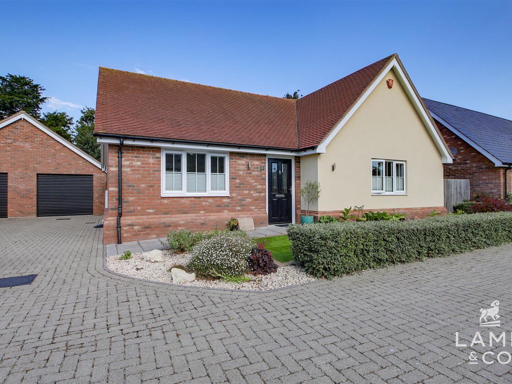 3 bed detached bungalow for sale in Clay Hall Crescent, Clacton-On-Sea ...