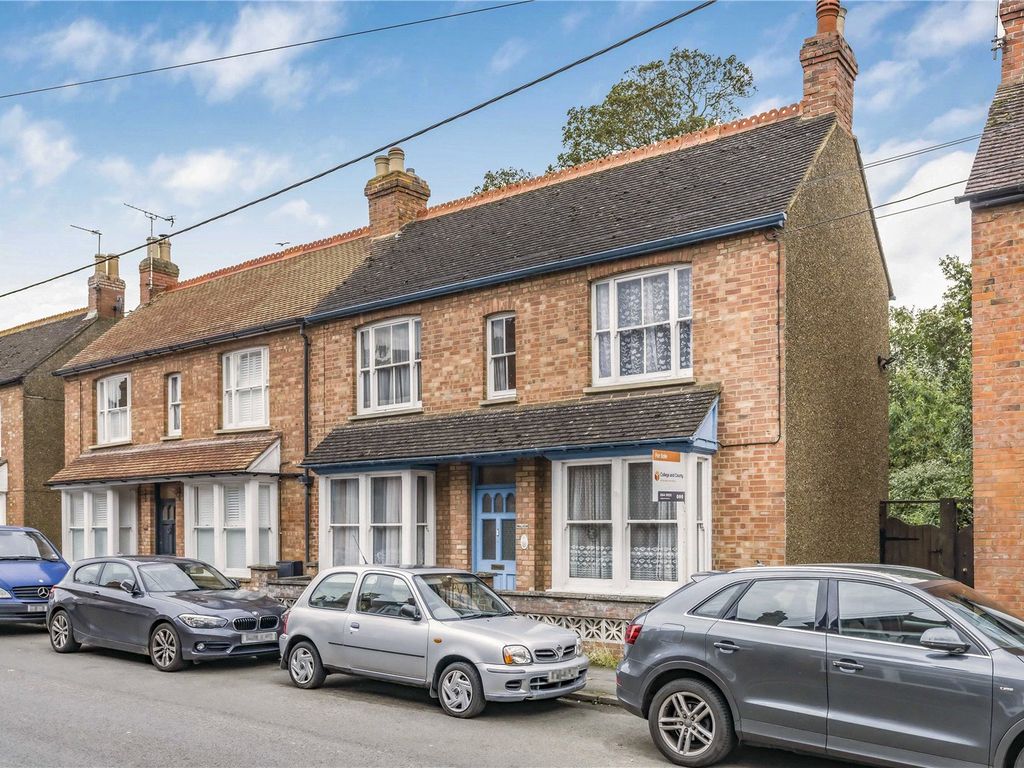 2 bed semi-detached house for sale in Nelson Street, Thame, Oxfordshire ...