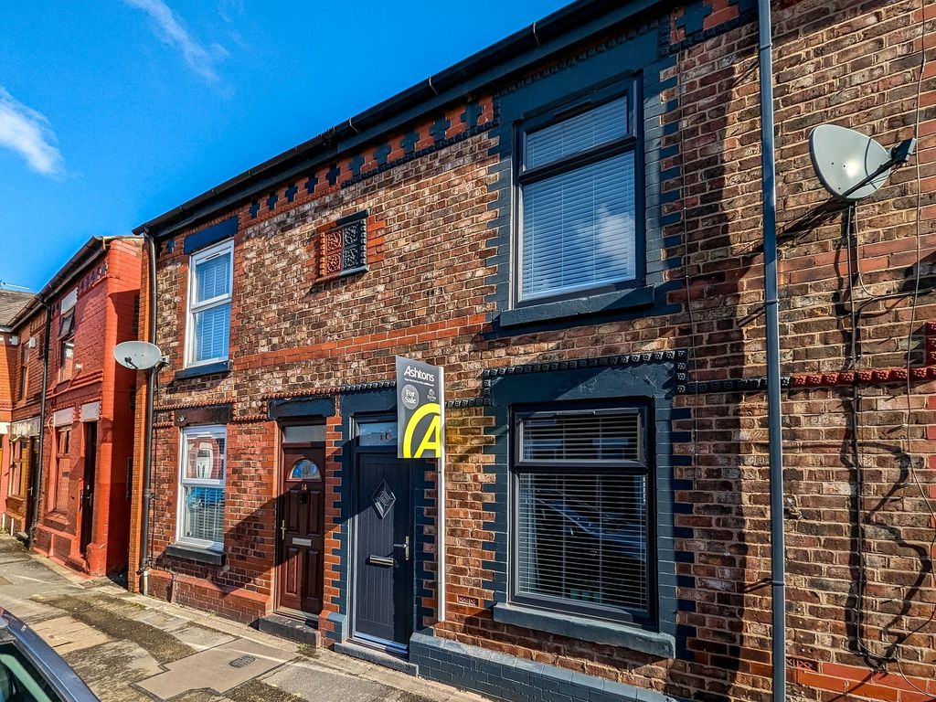 2 Bed Terraced House For Sale In Winifred Street Warrington Wa2 £