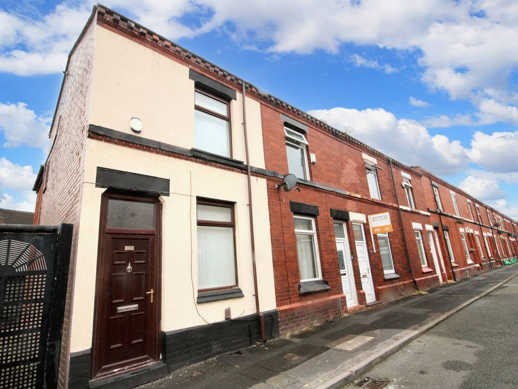 2 bed end terrace house to rent in Harris Street, St. Helens WA10, £750 pcm - Zoopla