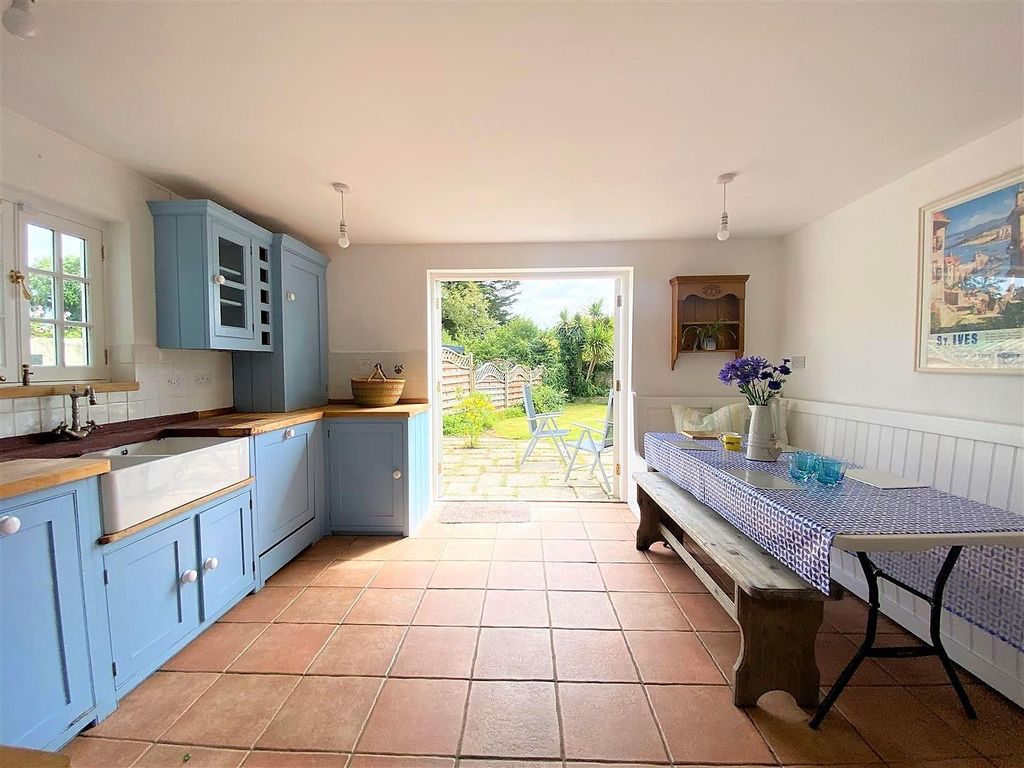 2 bed cottage for sale in Fore Street, St. Erth, Hayle TR27, £300,000 ...