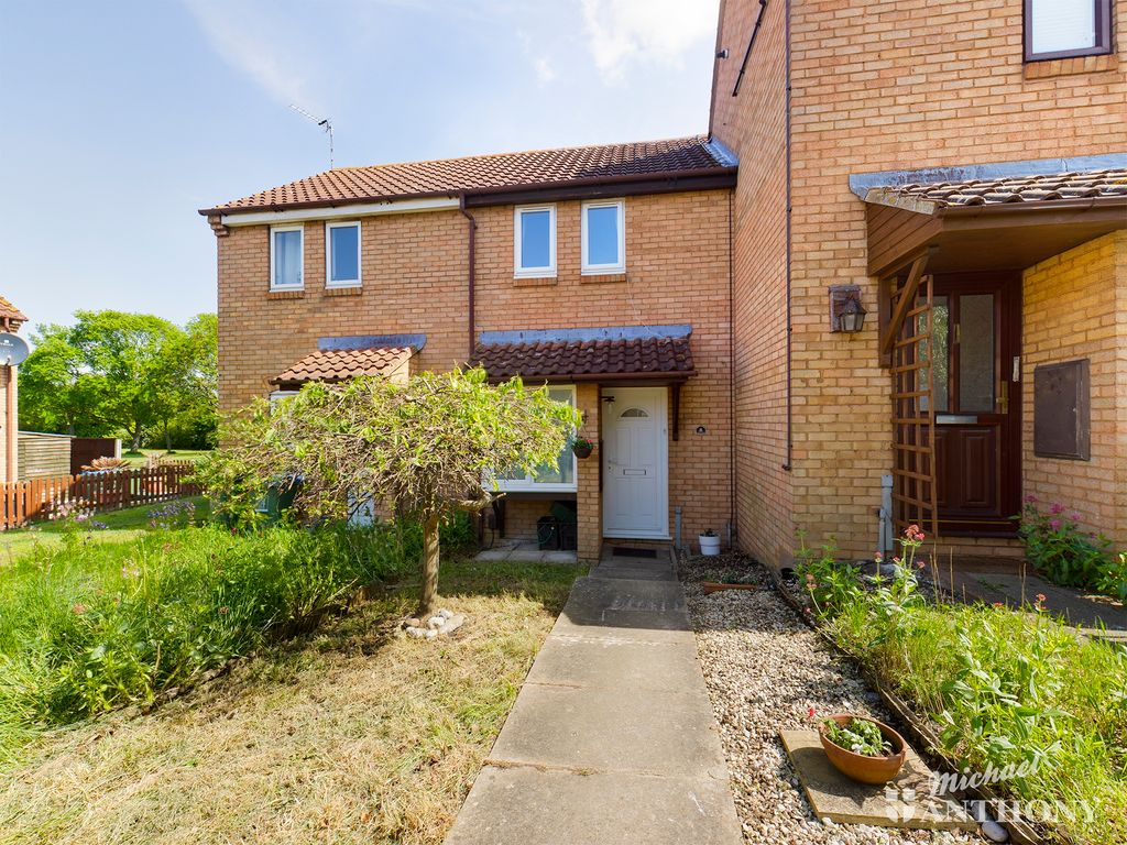 1 bed terraced house for sale in Cleveland Place, Aylesbury ...