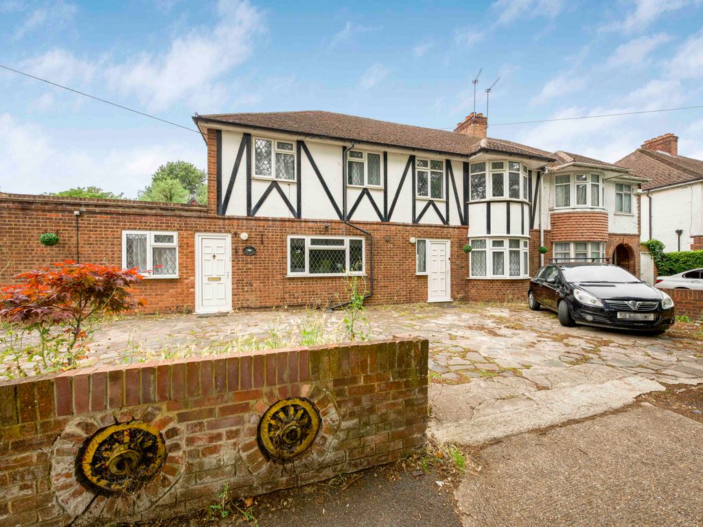 5 bed semi-detached house to rent in Long Lane, Hillingdon, Uxbridge ...