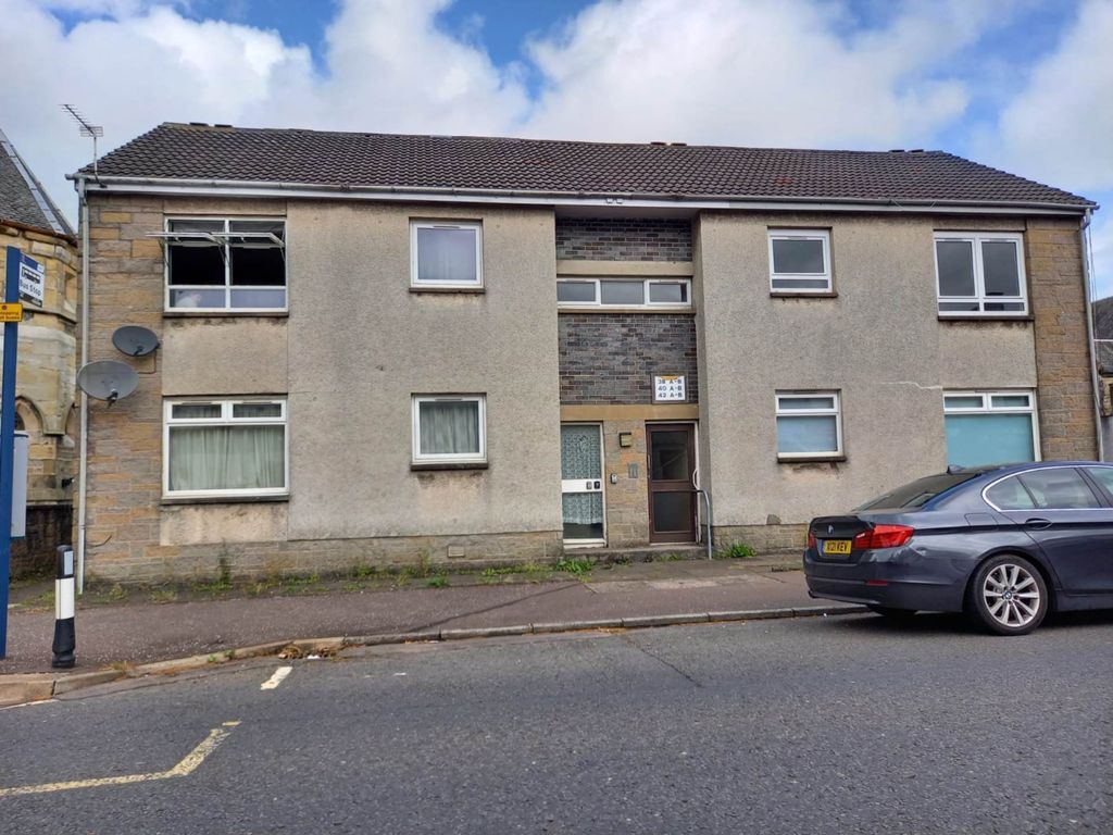 1 bed flat to rent in West Main Street, Darvel KA17, £380 pcm - Zoopla