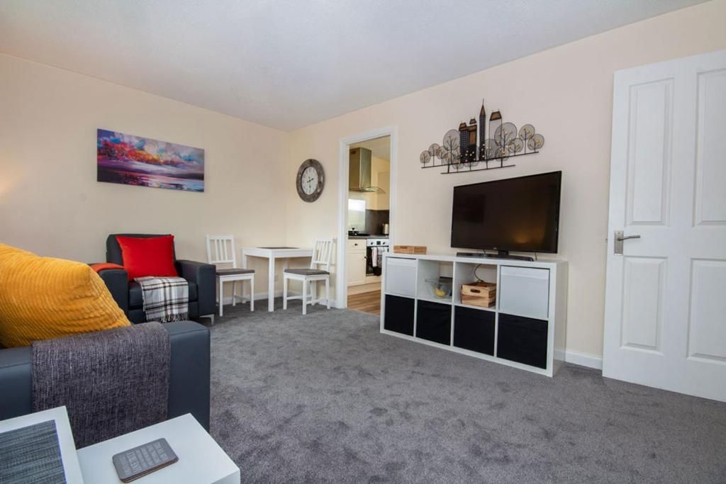 2 bed flat for sale in Castle Heather Drive, Inverness IV2, £135,000 ...