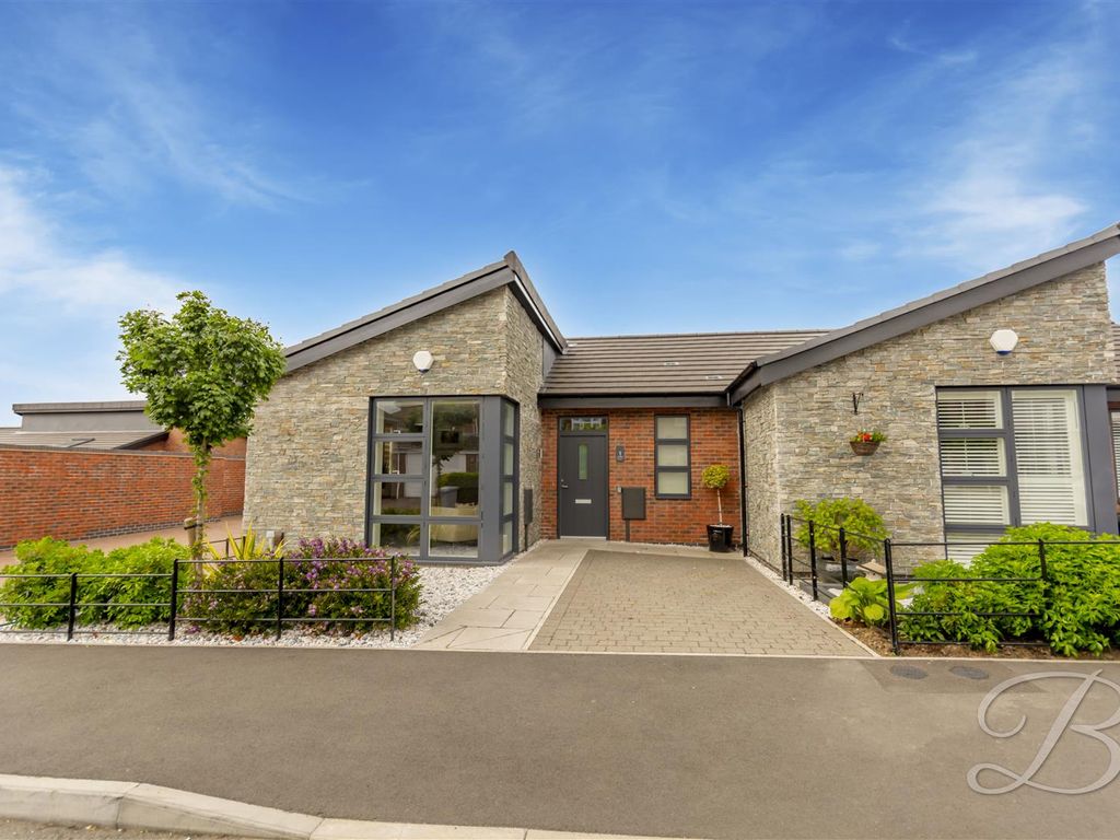 1 Bed Semi Detached Bungalow For Sale In Welbeck Drive Edwinstowe