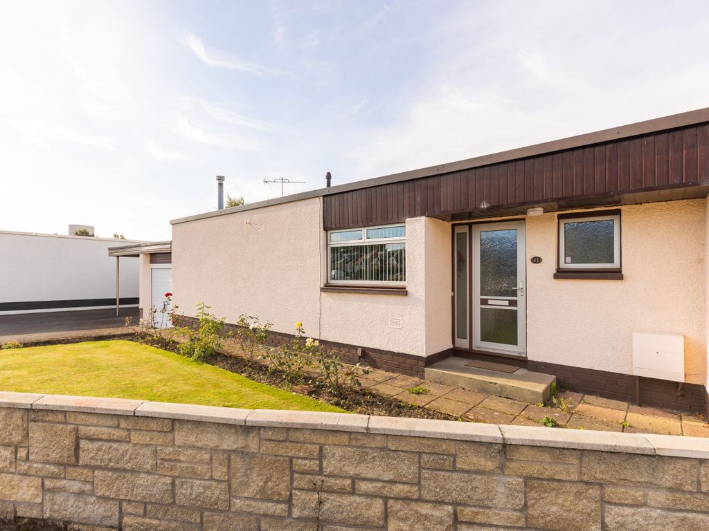 3 bed detached bungalow for sale in 41 Craigs Road, Edinburgh EH12 - Zoopla