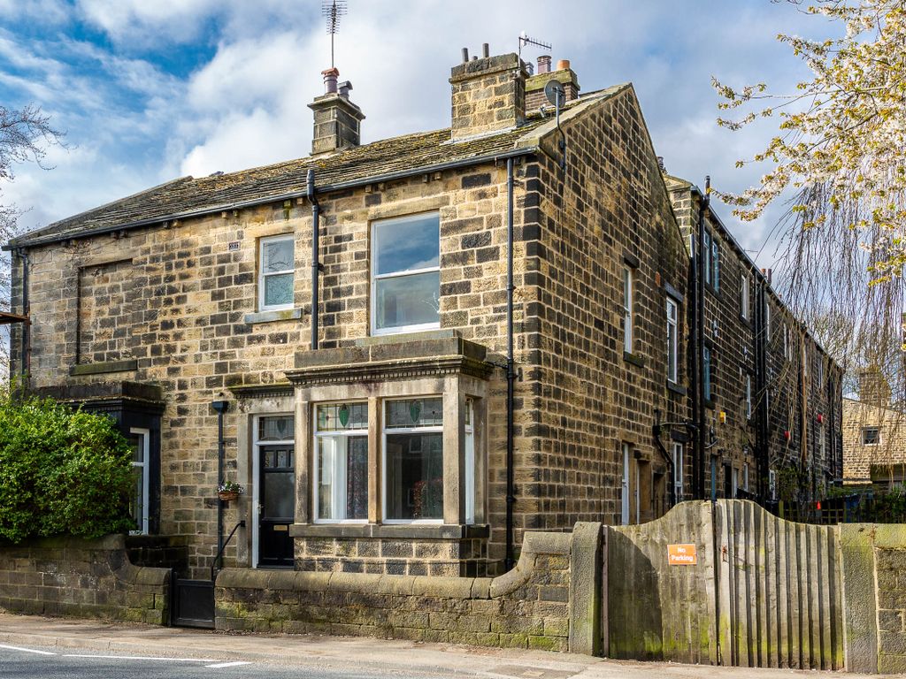 2 bed end terrace house for sale in Upper Town Street, Bramley, Leeds ...