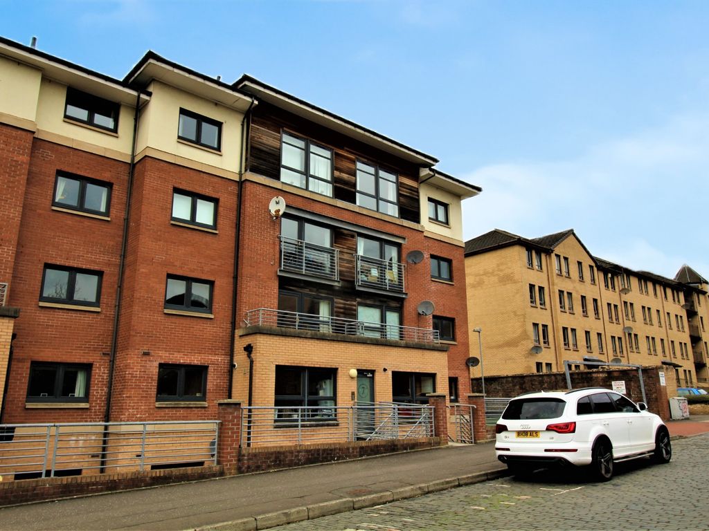 5 Bed Flat To Rent In Lymburn Street Hmo Finnieston Glasgow G3 £