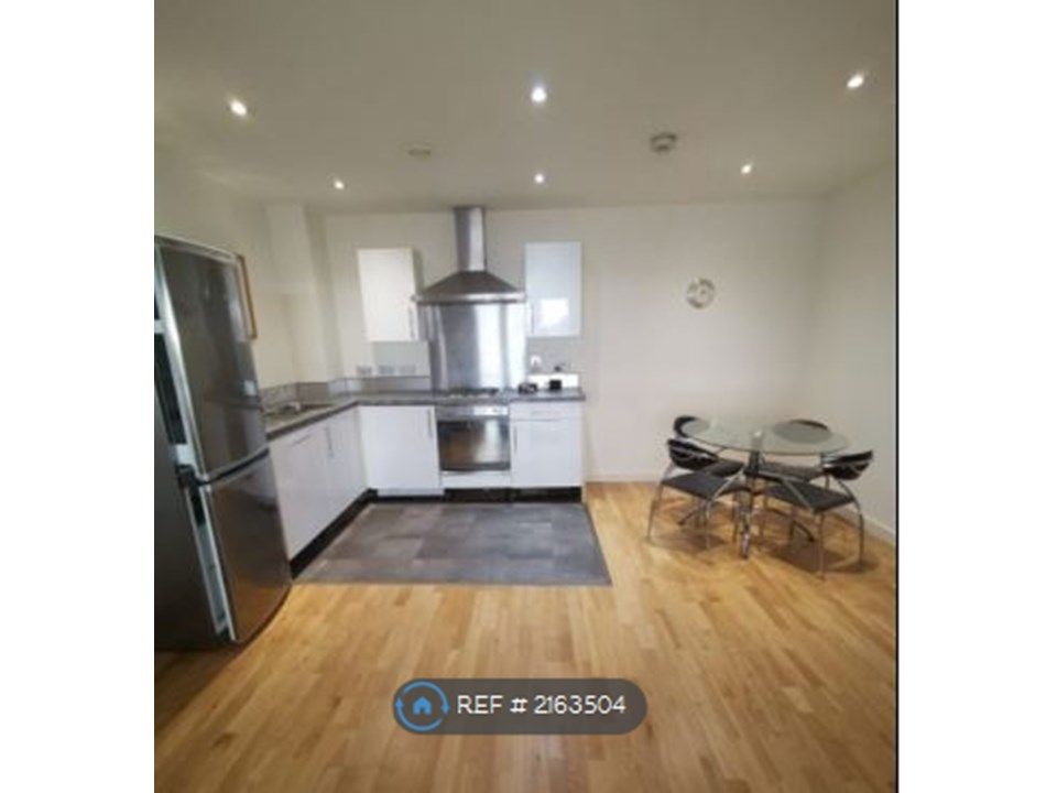 2 bed flat to rent in The Reach, Liverpool L3, £1,000 pcm - Zoopla