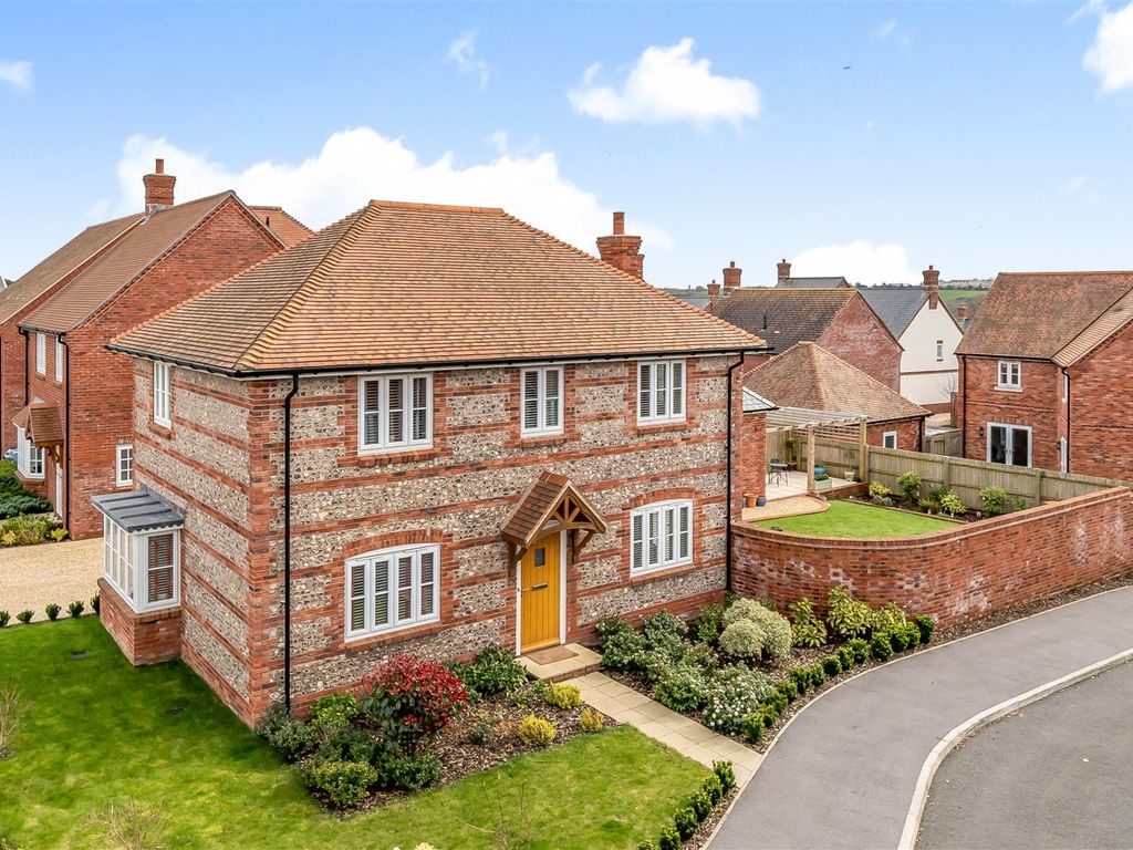 3 bed detached house for sale in Harvest Hill, Charminster, Dorchester ...