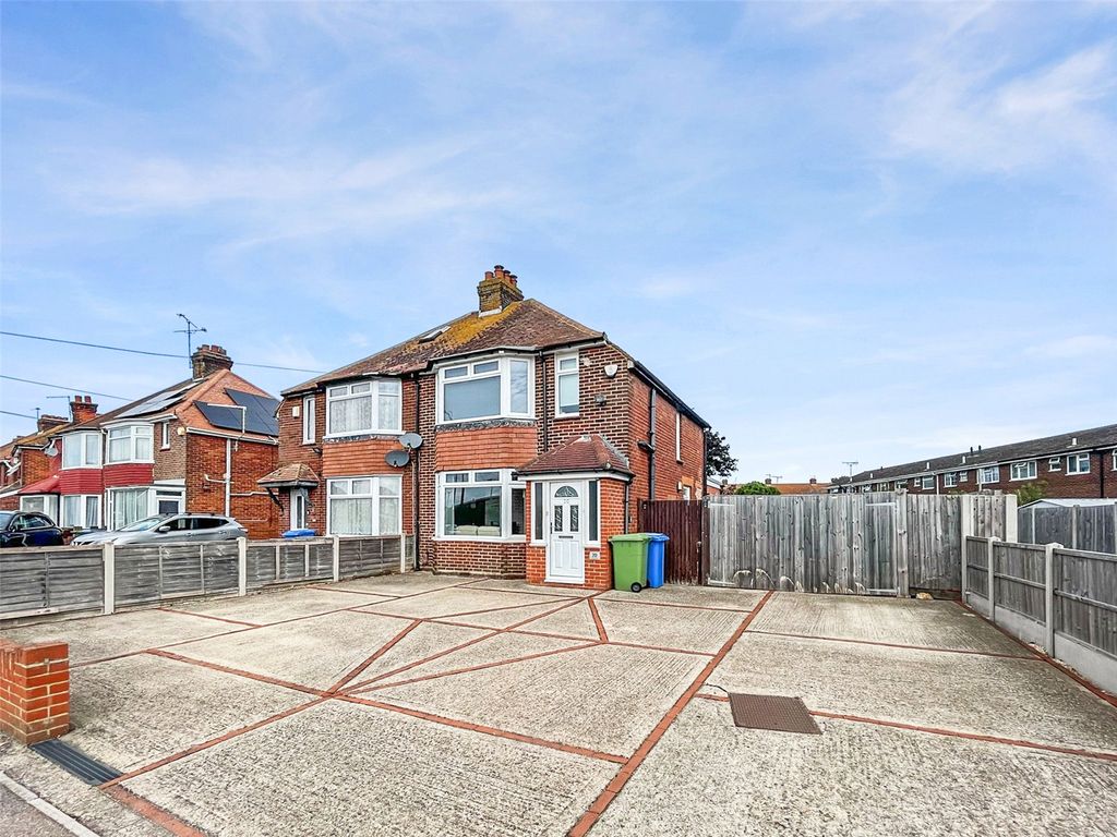 3 Bed Semi Detached House For Sale In Vicarage Road Sittingbourne