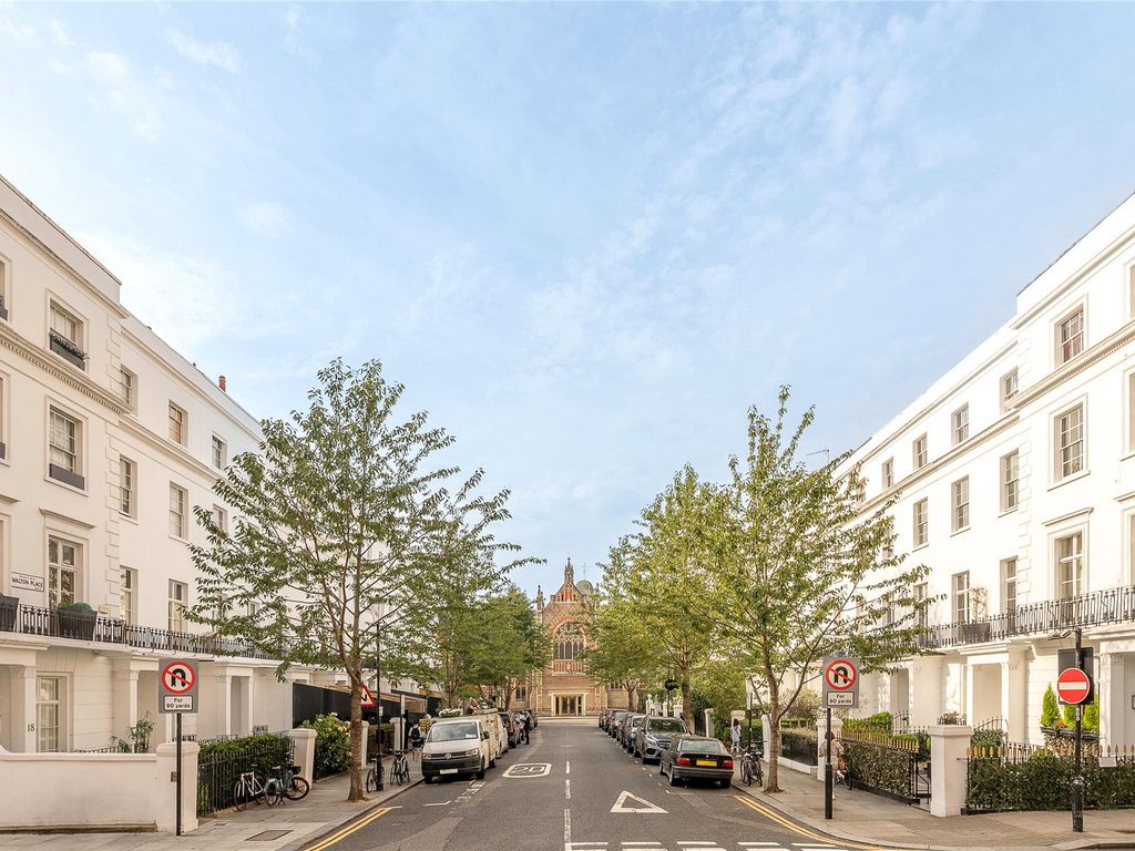 5 bed end terrace house for sale in Walton Place, London SW3, £ ...