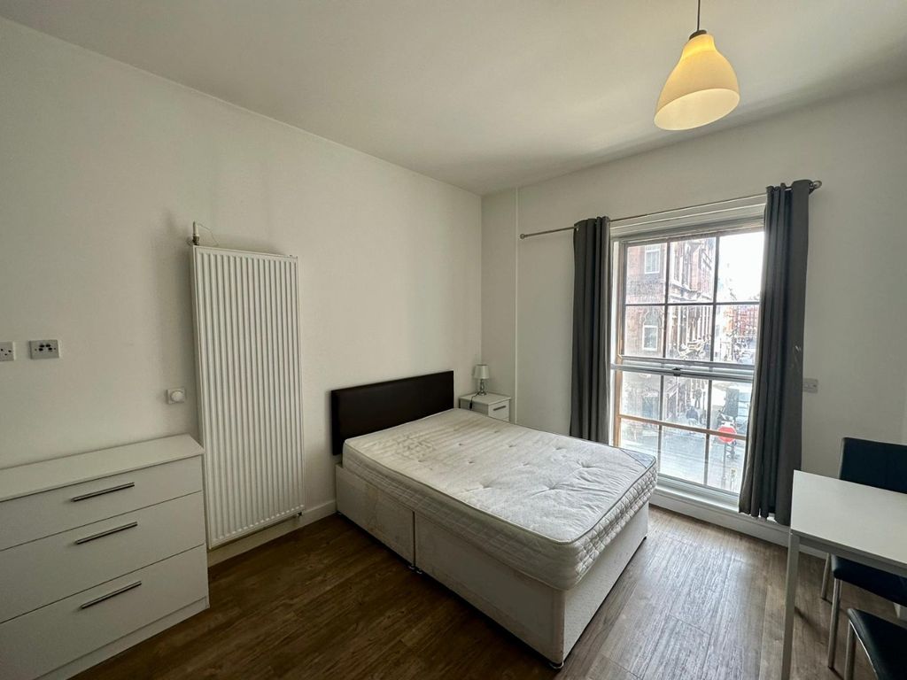 Studio to rent in Moorfields, Liverpool L2 - Zoopla