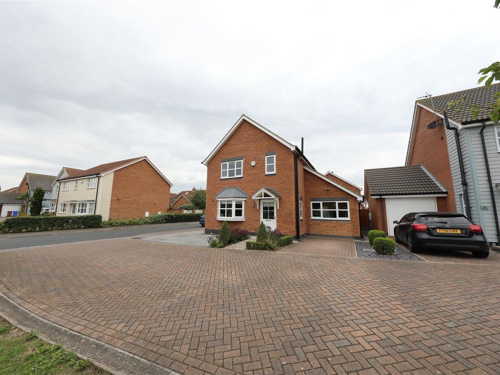 3 Bed Detached House For Sale In Southfield Close Hedon Hull Hu12