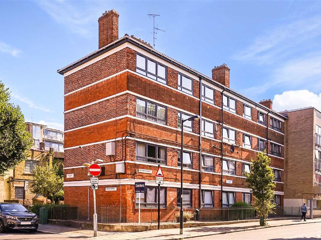 2 bed flat for sale in Decima Street, London SE1 - Zoopla