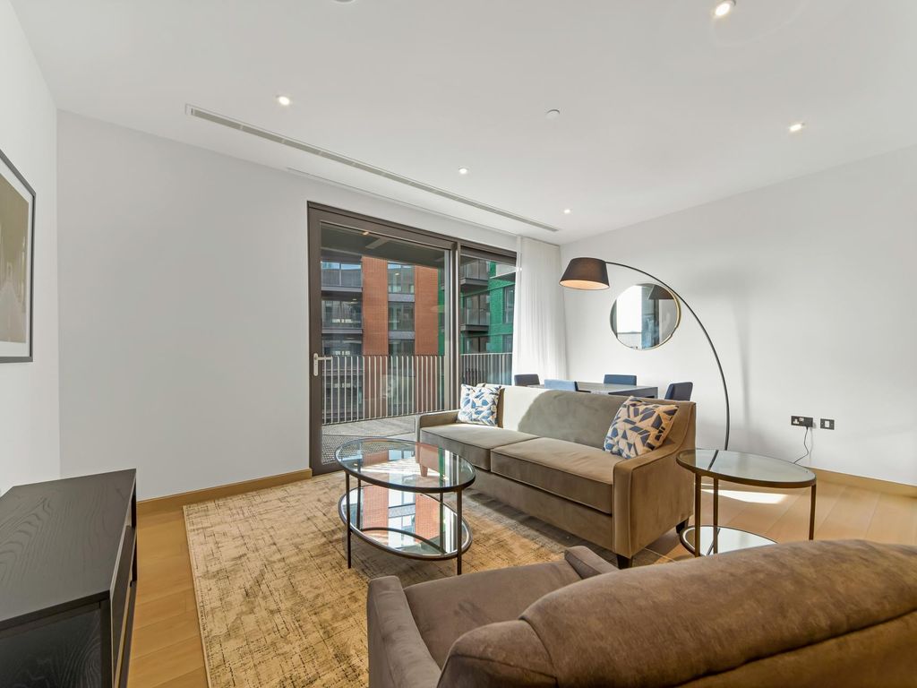 2 bed flat to rent in Legacy Building, Embassy Gardens, London SW11, £ ...