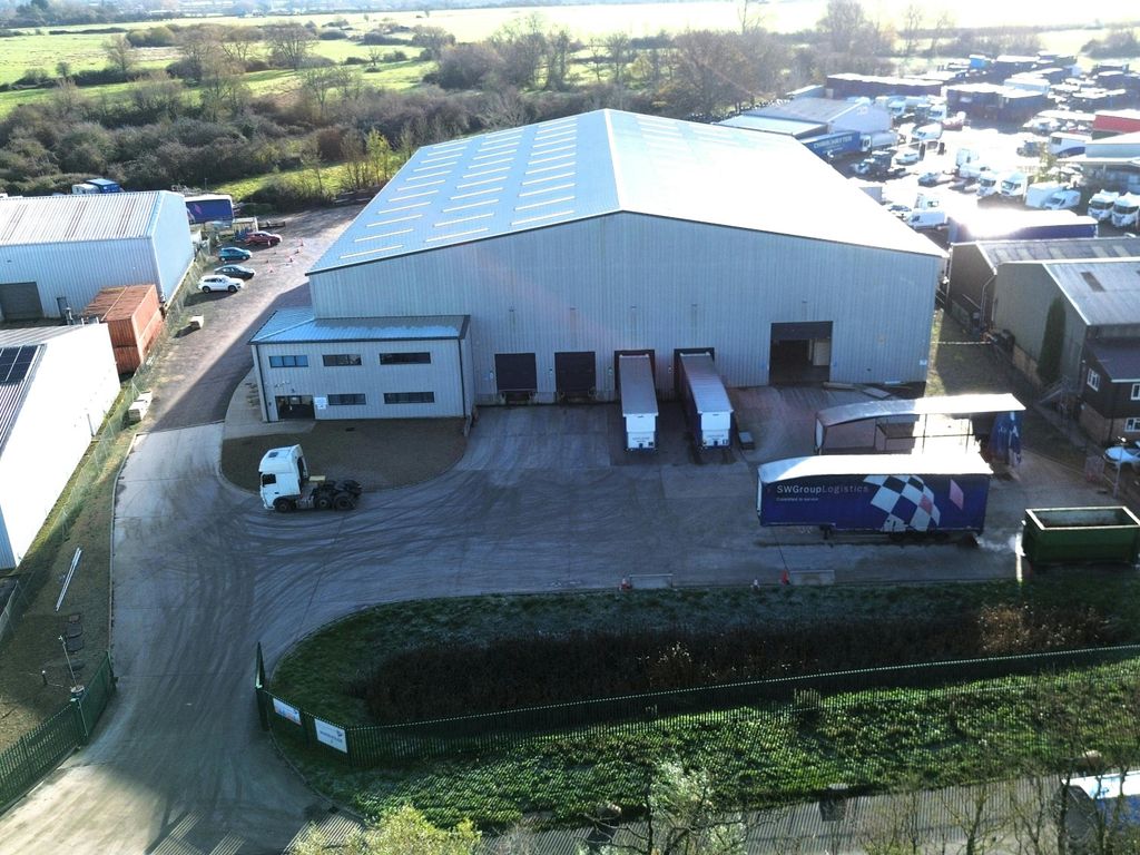 Warehouse Two, Chelworth Industrial Estate, Cricklade, Swindon SN6 ...