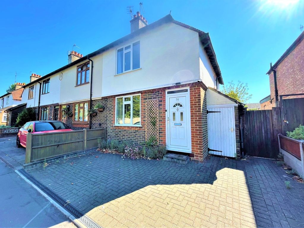 2 bed terraced house for sale in Woking Road, Guildford GU1 - Zoopla