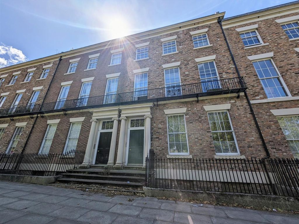 2 bed flat to rent in Shaw Street, Liverpool L6, £950 pcm - Zoopla