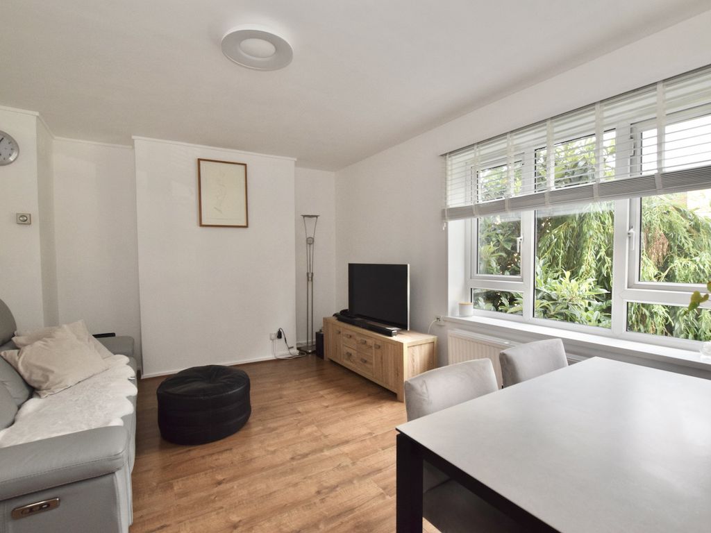 3 bed flat for sale in Nightingale Road, London N1 - Zoopla