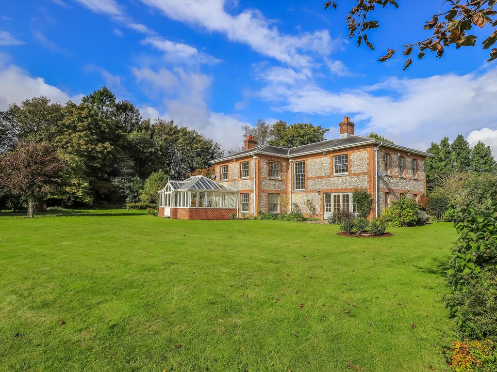 6 bed detached house for sale in Wivelrod Road, Wivelrod, Alton ...