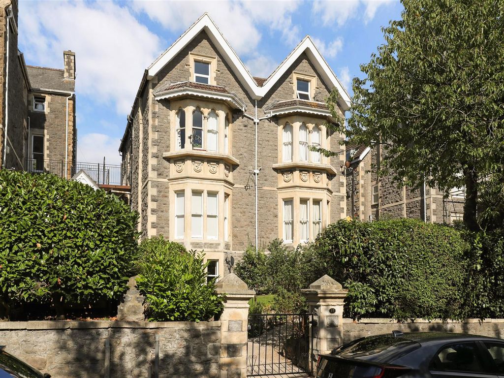 3 bed flat for sale in Victoria Road, Clevedon BS21 - Zoopla