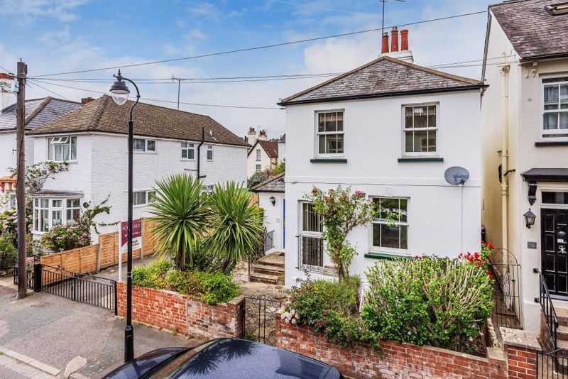 3 bed detached house for sale in Vincent Road, Dorking RH4 - Zoopla