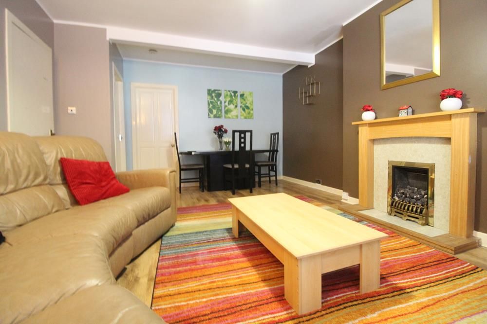 2 bed semi-detached house to rent in Western Road, Aberdeen AB24, £ ...