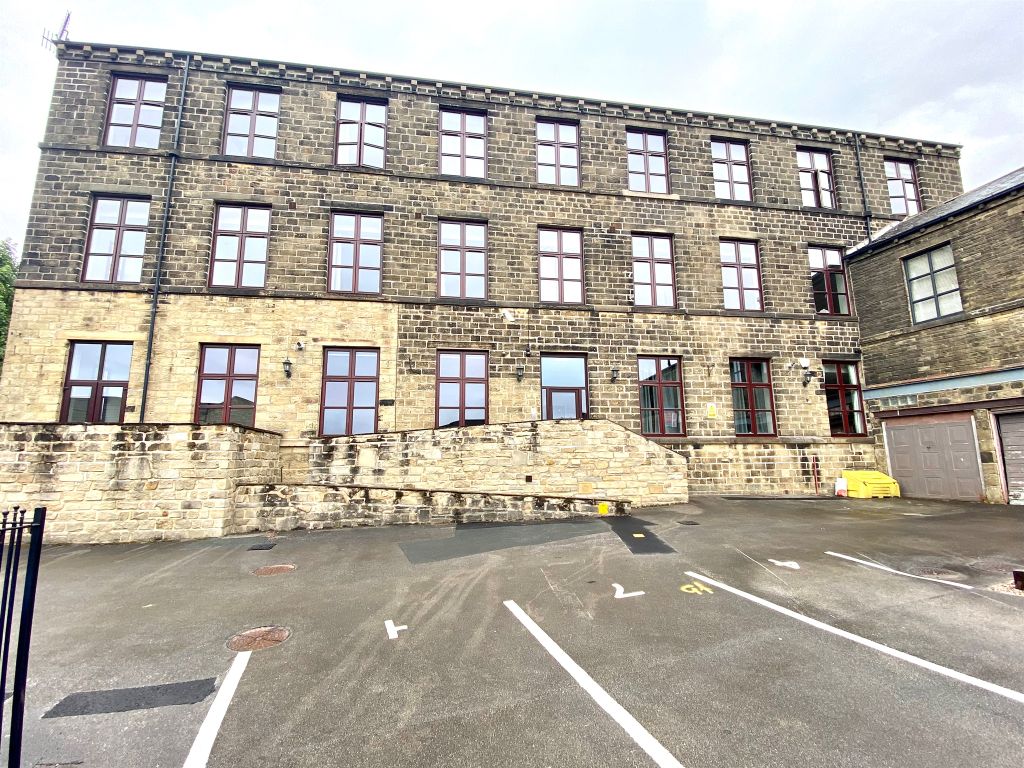 2 bed flat for sale in Shuttle Fold, Haworth, Keighley BD22 - Zoopla