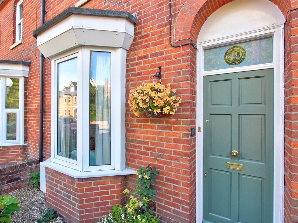 4 bed terraced house for sale in Station Road, Romsey SO51, £620,000 ...