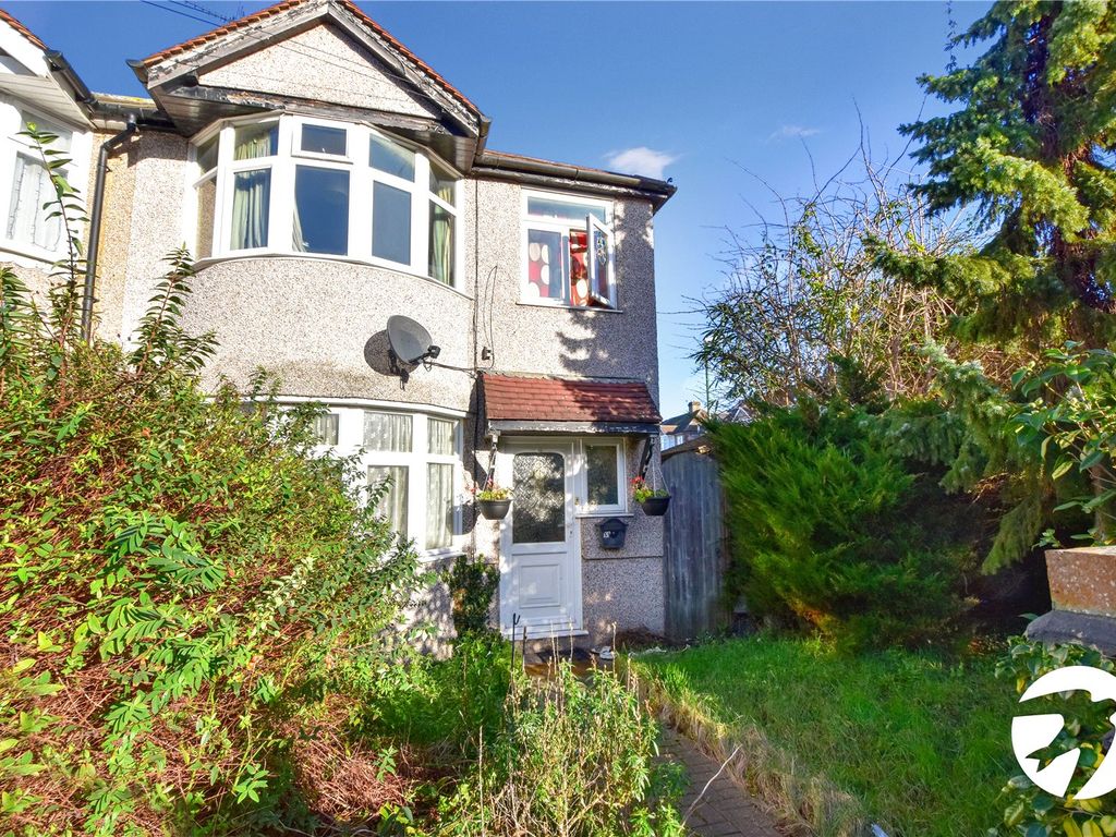 3 Bed End Terrace House For Sale In Dene Road Dartford Kent Da1 £