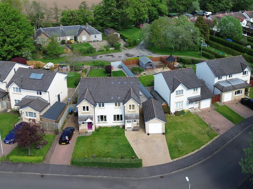 3 bed property for sale in Coats Drive, Luncarty, Perth PH1, £233,500 ...