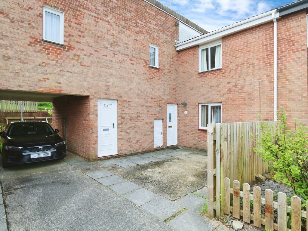 1 bed flat for sale in Trostrey, Hollybush, Cwmbran NP44, £60,000 - Zoopla