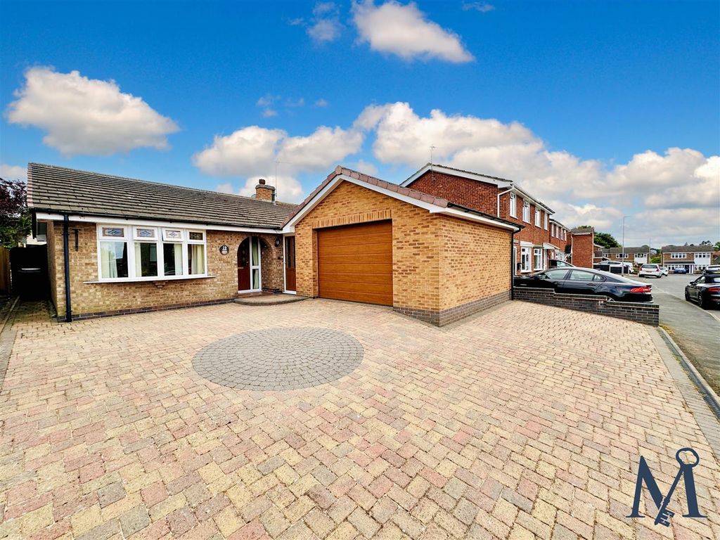 3 Bed Detached Bungalow For Sale In Ferrers Road Whitwick Coalville