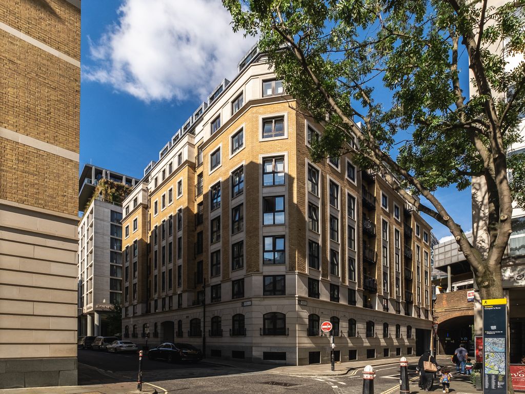 1 bed flat for sale in Pepys Street, City Of London EC3N, £550,000 - Zoopla