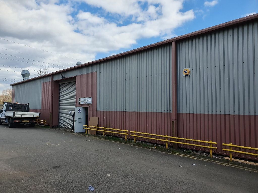Light industrial to let in Unit 4 Alexanders Wharf, Lifford Lane, Kings ...