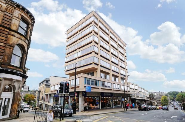 2 bed flat to rent in Harrogate House, Harrogate HG1 - Zoopla