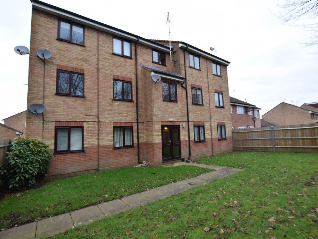 1 bed flat for sale in Markwell Wood, Harlow CM19 - Zoopla