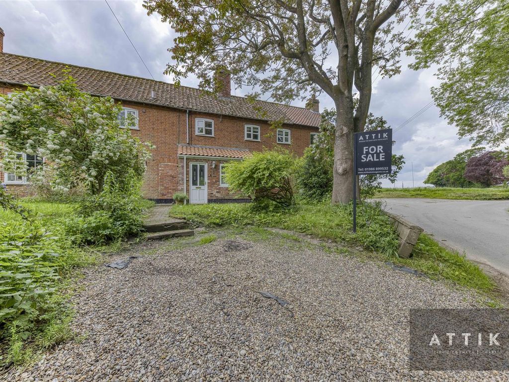 4 bed terraced house for sale in Barrack Row, Little Ellingham ...