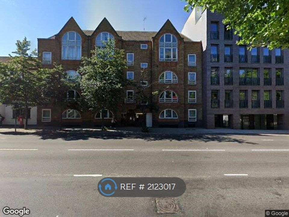 2 bed flat to rent in Pennington Court, London E1W, £2,496 pcm - Zoopla
