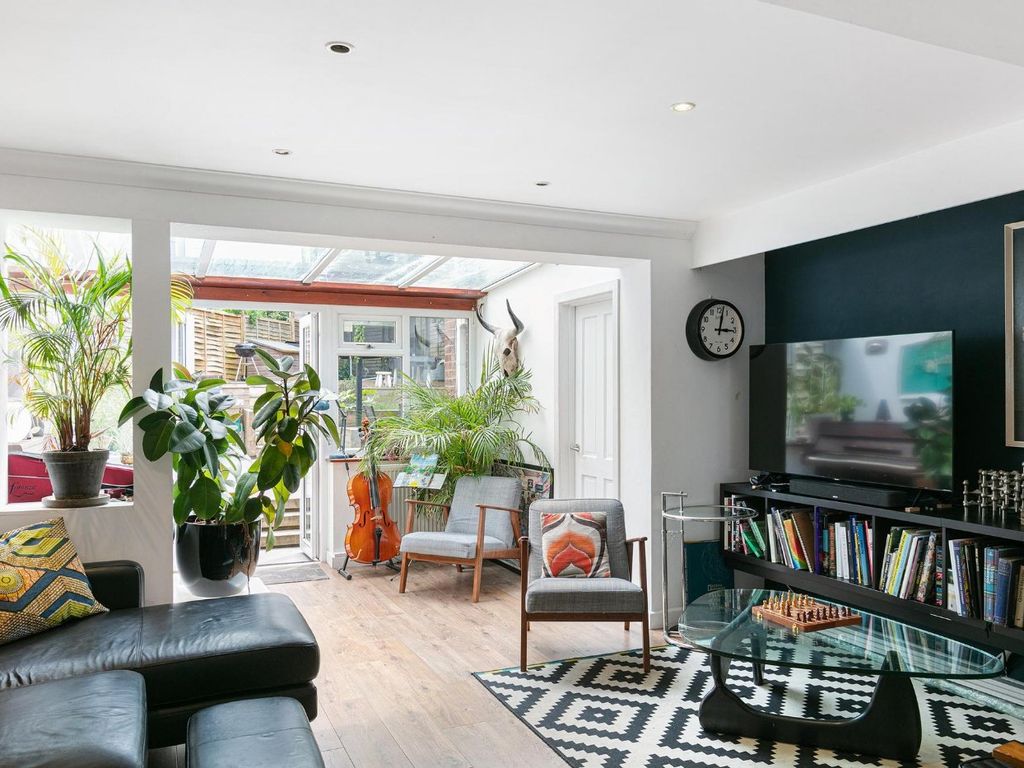 4 bed semi-detached house to rent in Cintra Park, Crystal Palace ...