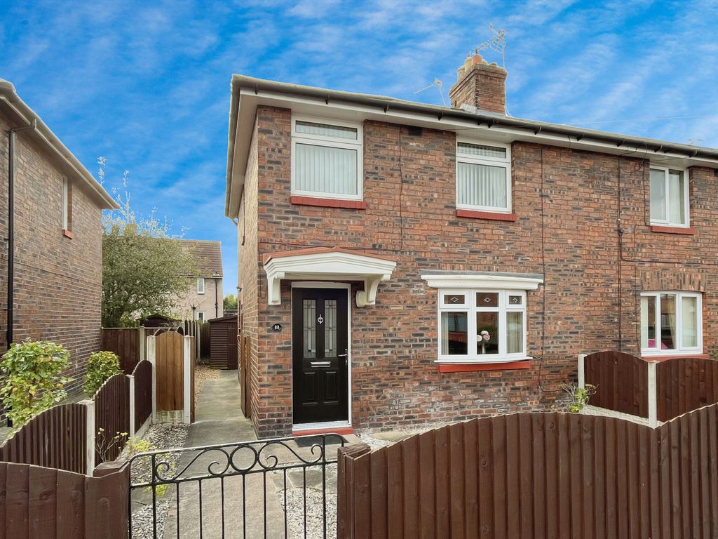3 Bed End Terrace House For Sale In Bower Street Carlisle Ca2 £