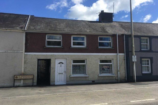2 bed flat to rent in Priory Street, Carmarthen SA31 - Zoopla