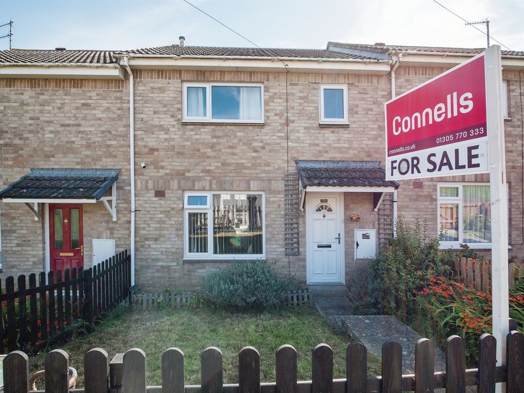 3 Bed Terraced House For Sale In Rockhampton Close Weymouth Dt3 £