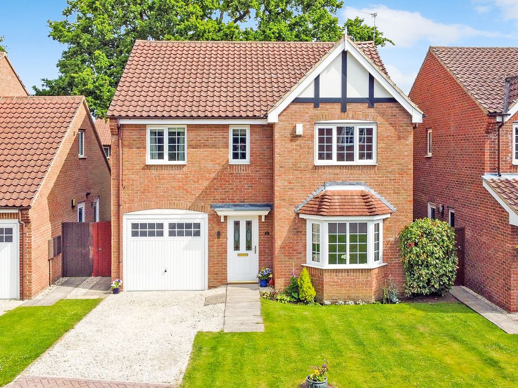 4 Bed Detached House For Sale In Oakfield Lane Hemingbrough Selby Yo8