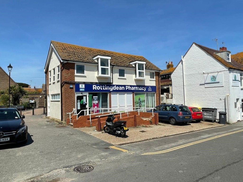Retail premises to let in 2-4 West Street, Rottingdean, Brighton, East ...
