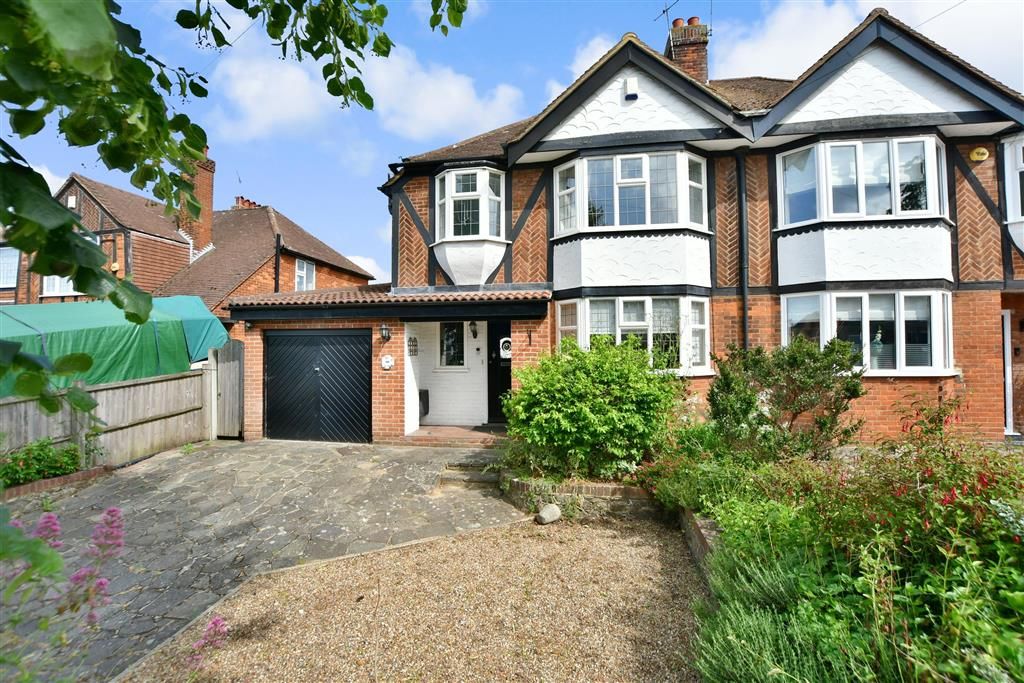 3 Bed Semi Detached House For Sale In Bell Road Sittingbourne Kent